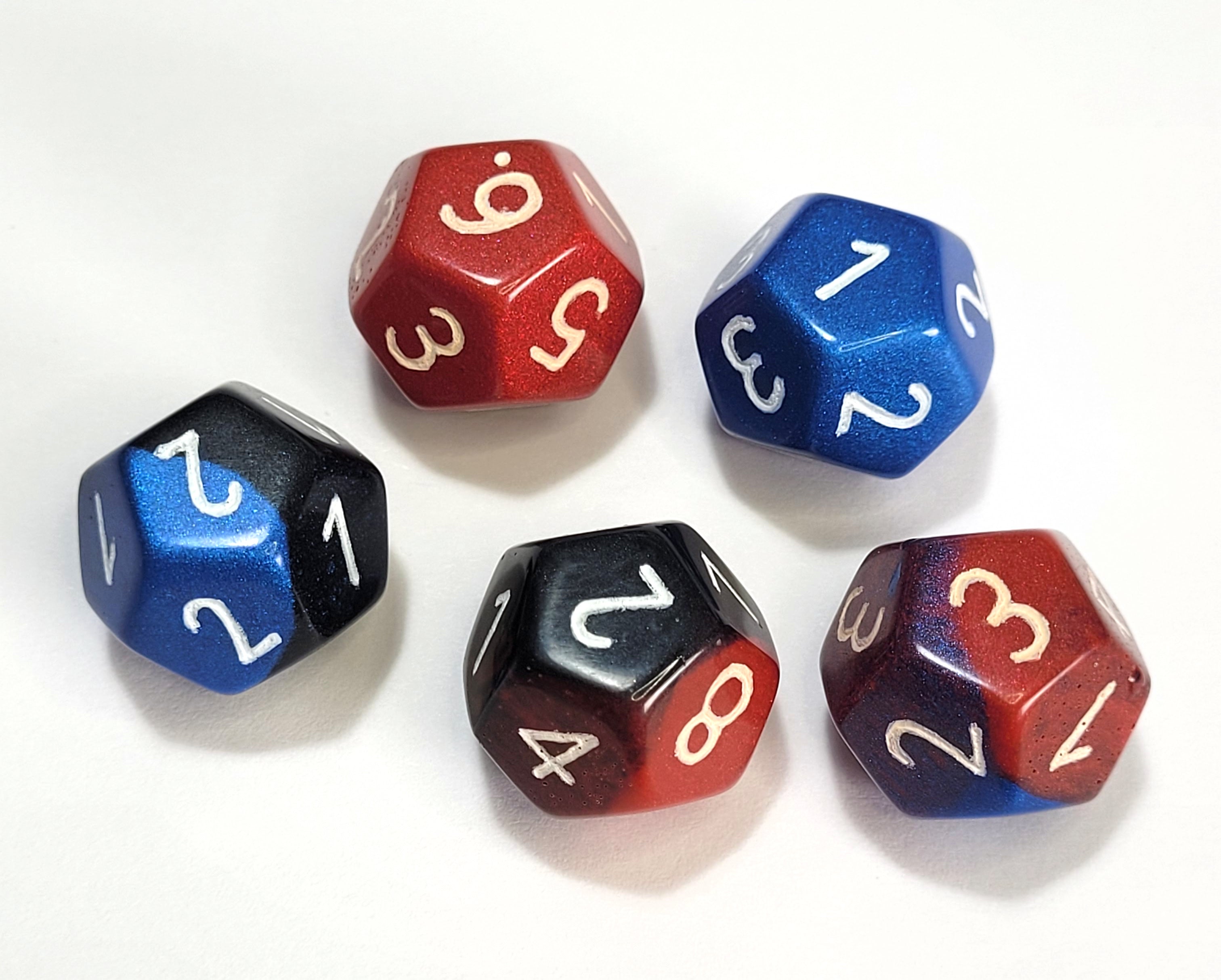 Custom Numbers & Colours D12 Dice – The Cerulean Wolf